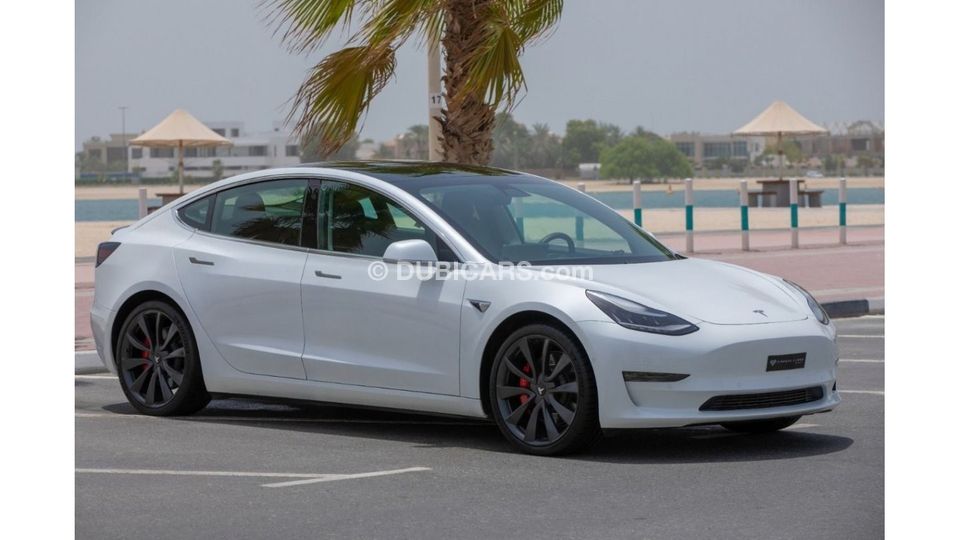 Used Tesla Model 3 Performance 2020 for sale in Dubai - 533656