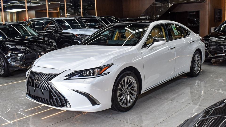 New Lexus ES350 2024 LEXUS ES 350 - V6 3.5L PETROL GCC 2024 for sale in ...
