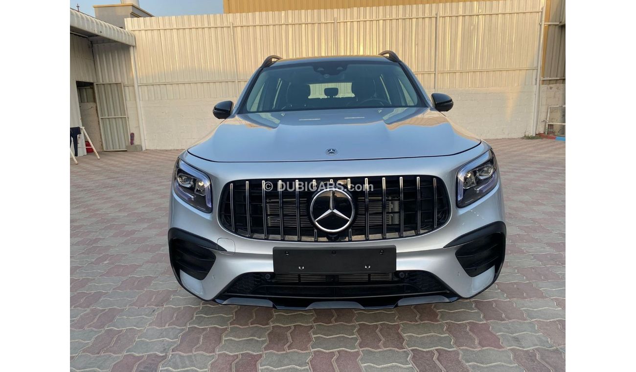 Used Mercedes-Benz GLB 35 2022 for sale in Dubai - 631692