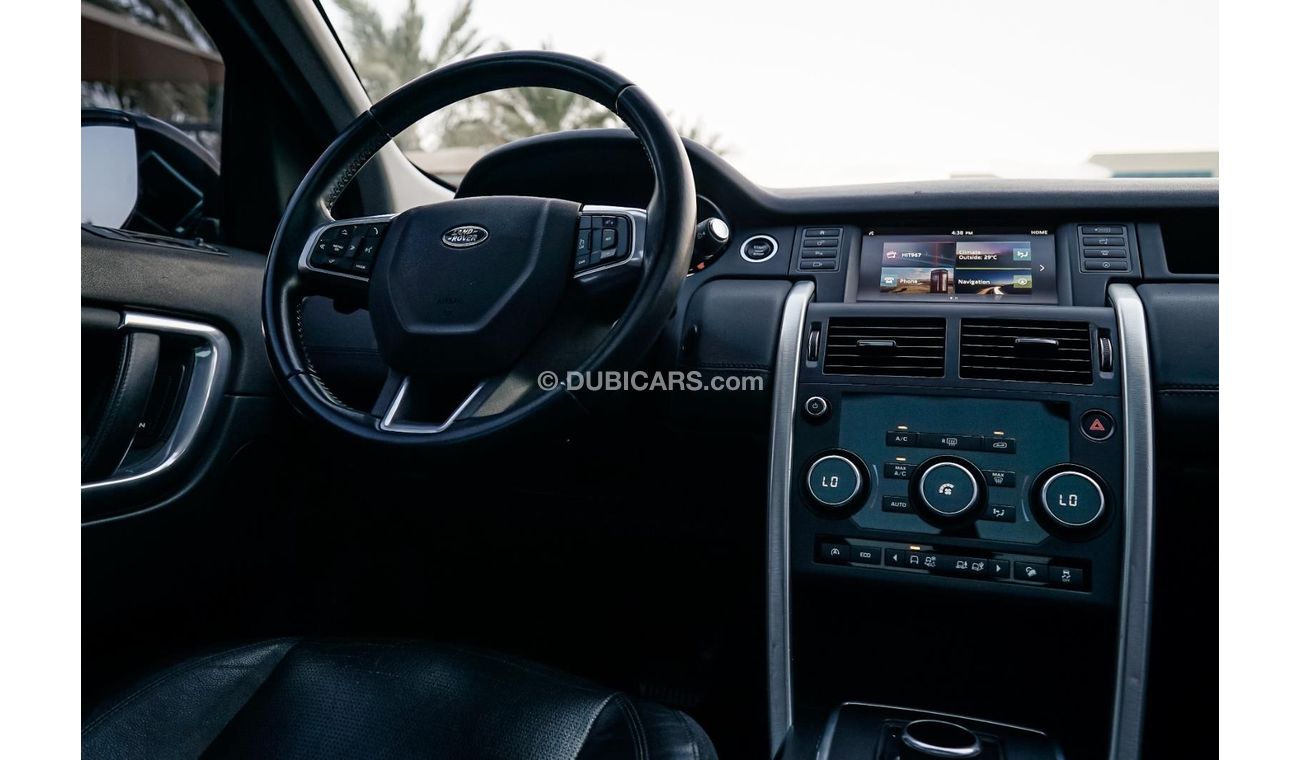 Used Land Rover Discovery Sport L550 2017 for sale in Dubai - 673793