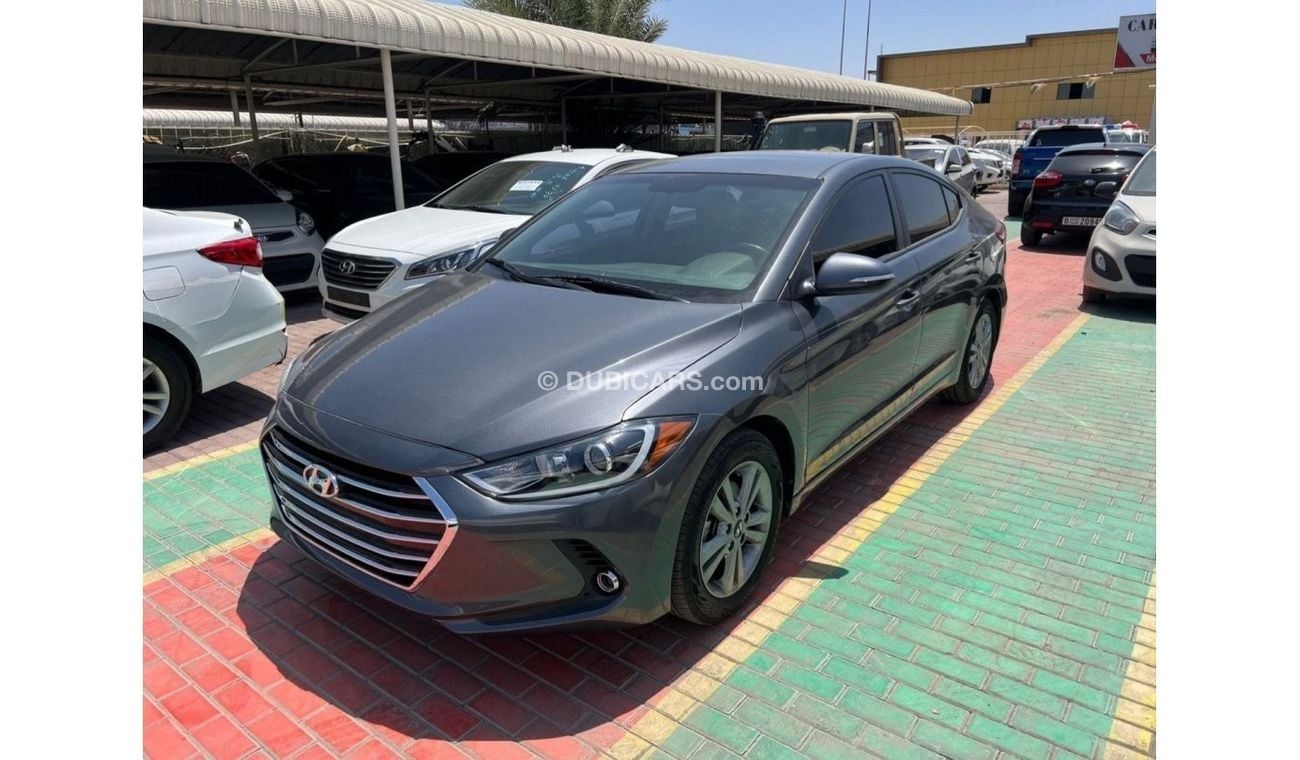Used Hyundai Avante 2016 for sale in Dubai - 618549