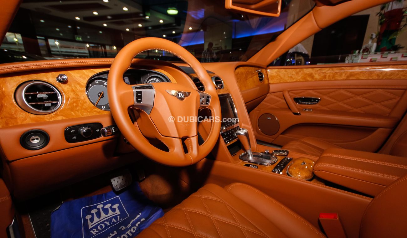 Used Bentley Flying Spur Mulliner Two Tone with 13000KM 2014 for sale ...