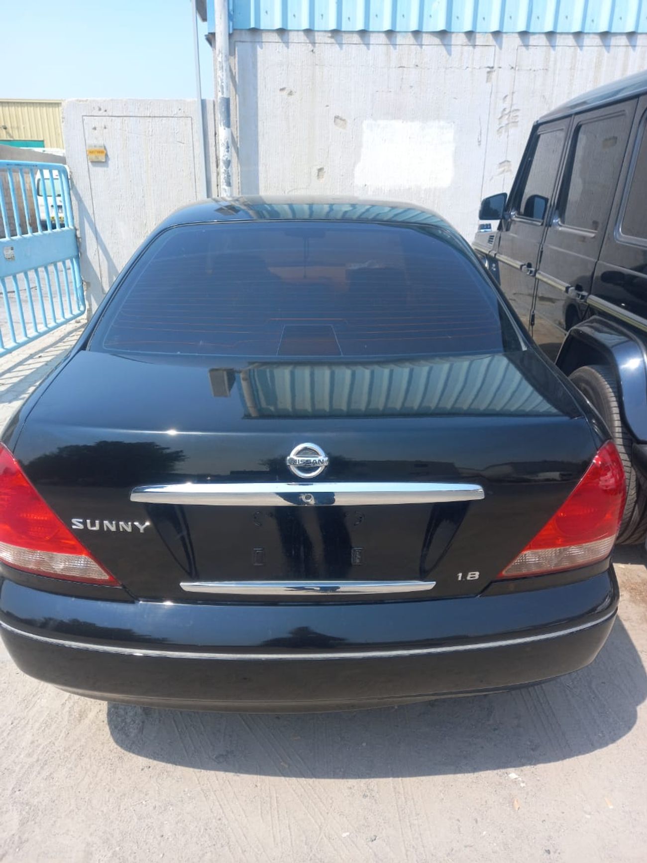 Used Nissan Sunny Full auto 2005 for sale in Dubai - 549037