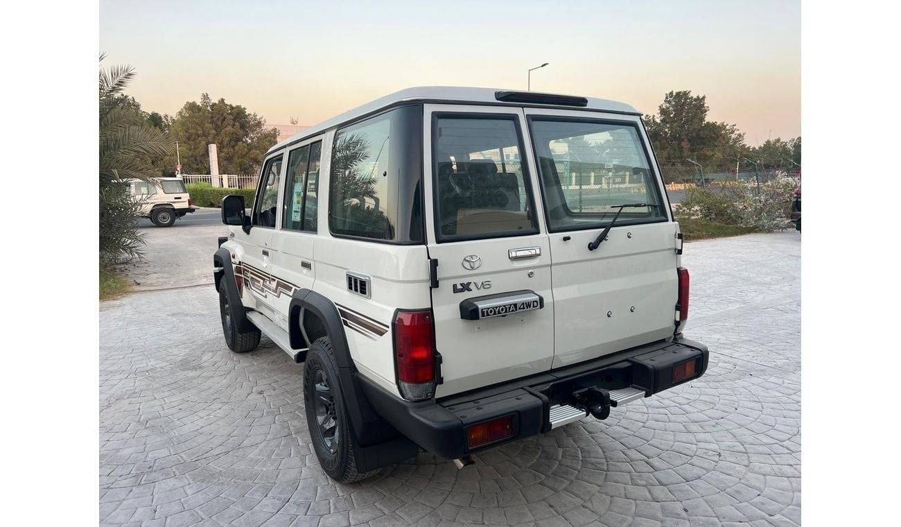 New Toyota Land Cruiser 70 GRJ76 4.0L M/T STANDARD 2024 MODEL EXPORT ONLY 2024 for sale in Dubai ...