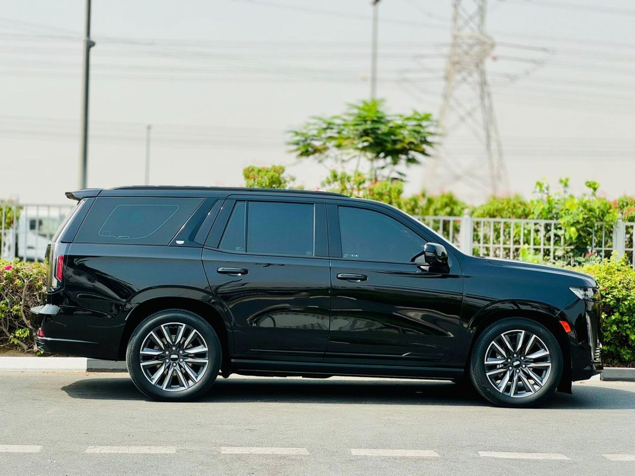 Used Cadillac Escalade Sport 6.2L 4WD CADILLAC ESCLADE | SPORT | GCC ...