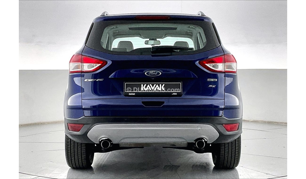 Used Ford Escape SE 2016 for sale in Dubai - 692633