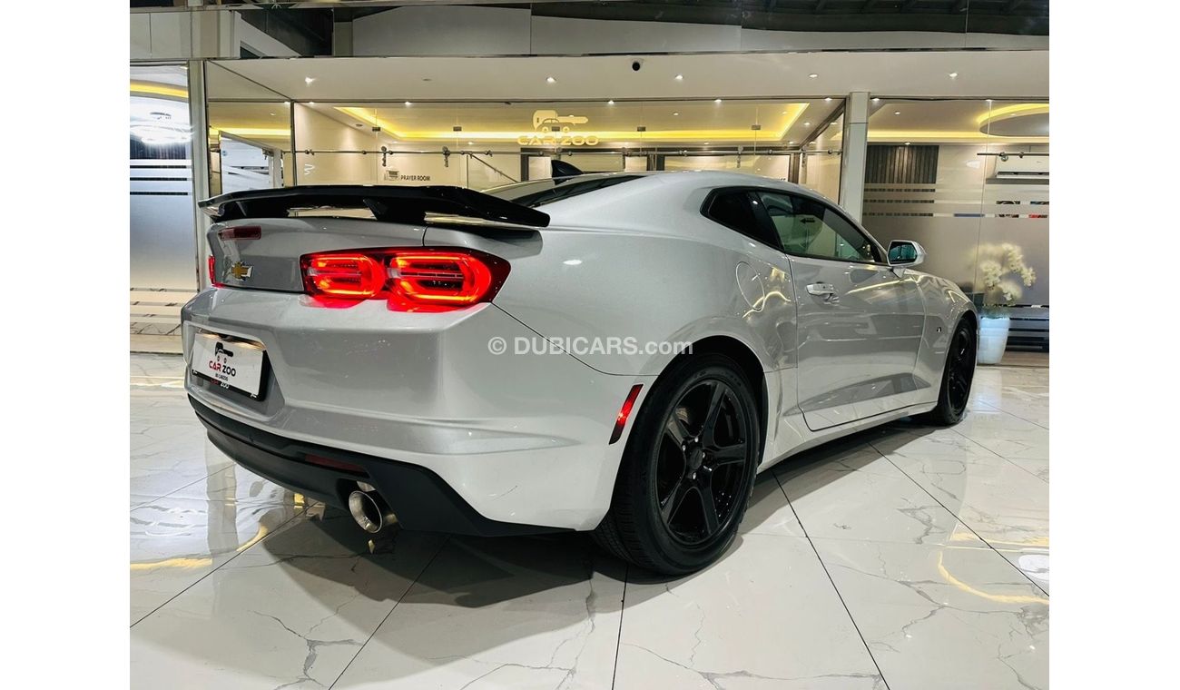Used Chevrolet Camaro LT2 2019 for sale in Dubai - 655933
