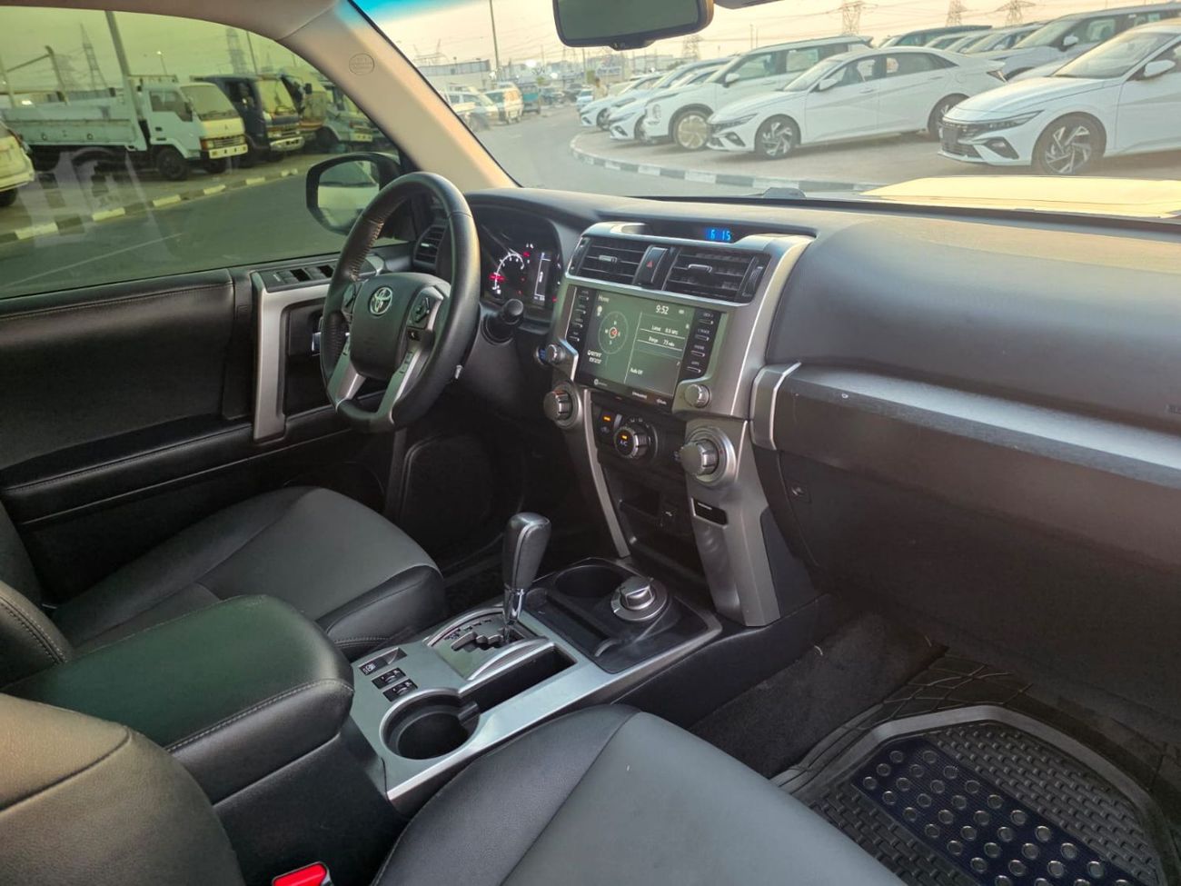 Used Toyota 4Runner 2020 Model 4x4 , Push button and original leather ...
