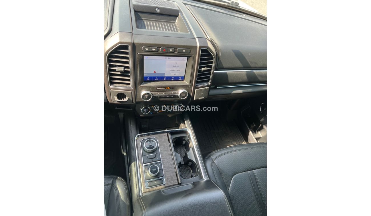 Used Ford Expedition Limited 2021 for sale in Sharjah - 667254