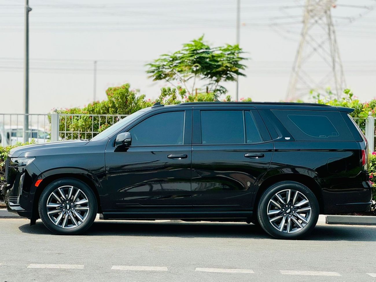 Used Cadillac Escalade Sport 6.2L 4WD CADILLAC ESCLADE | SPORT | GCC ...