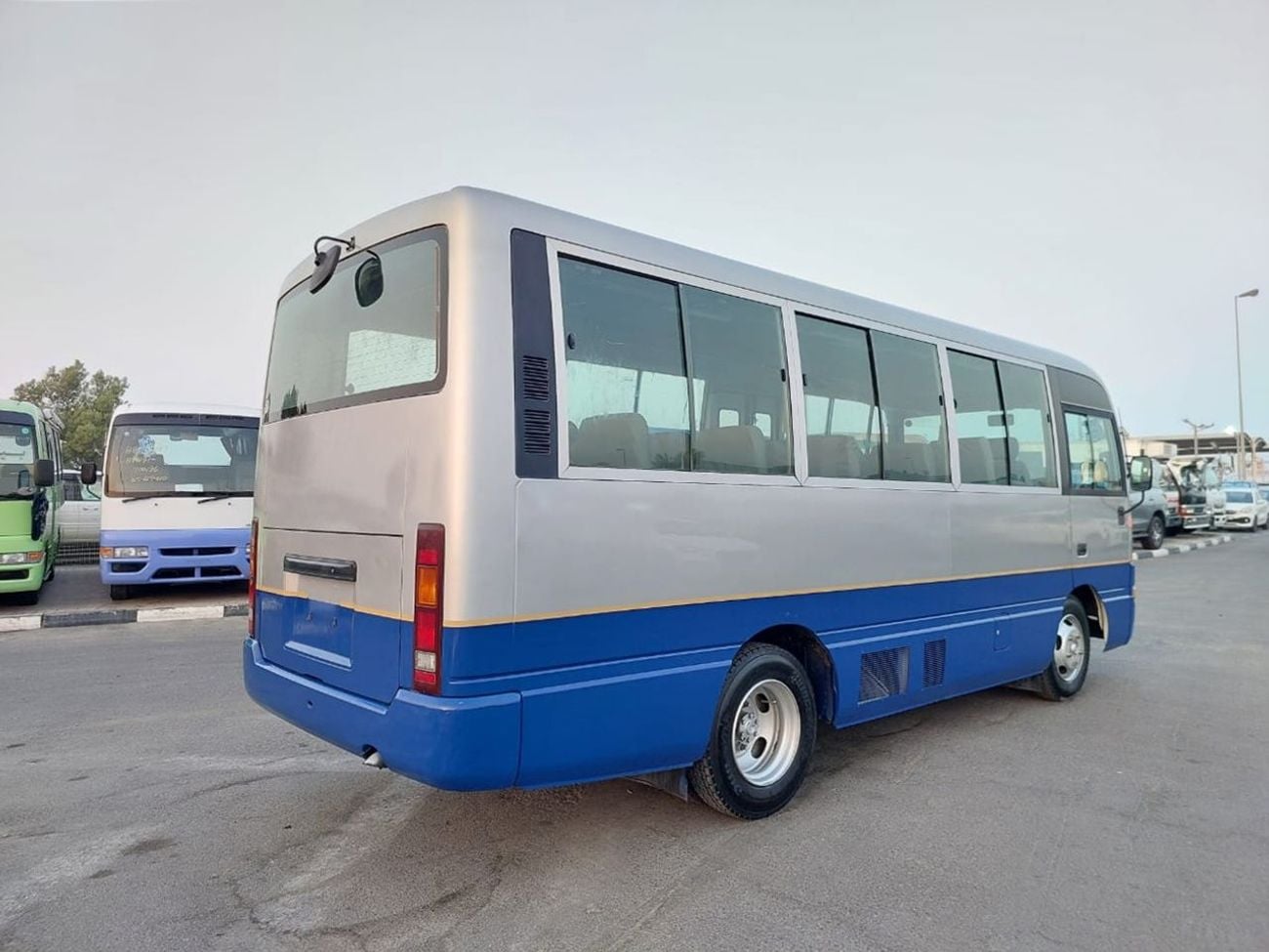 Used NISSAN CIVILIAN BUS RHD 2001 MODEL 4.1 L DIESEL AUTOMATIC(PM05015 ...