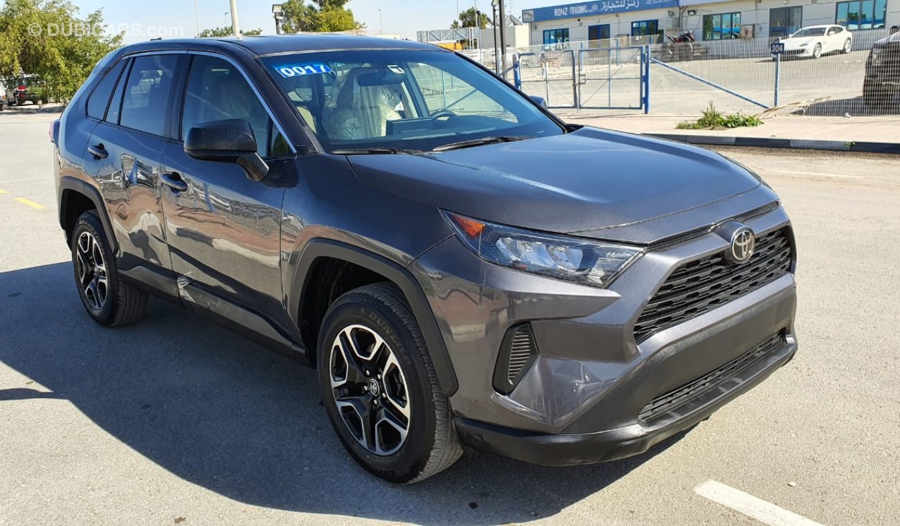 Used TOYOTA RAV4 2019 LE COLOUR GRAY 2019 for sale in Dubai - 300481