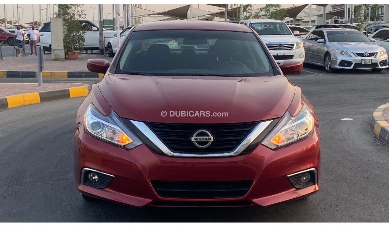 Used Nissan Altima 2016 for sale in Sharjah - 633762
