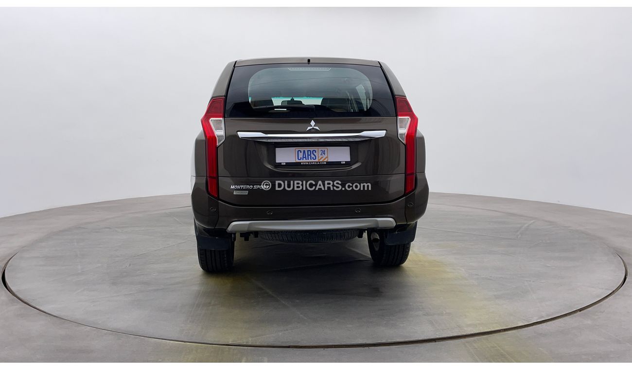 Used Mitsubishi Montero Sport 3000 2016 for sale in Dubai - 476262