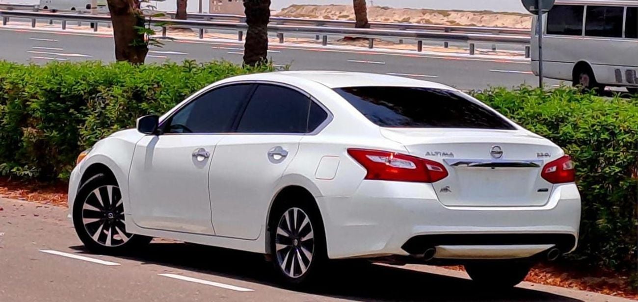 Used Nissan Altima SV 2017 2.5L GCC (599/-MONTHLY) 2017 for sale in ...