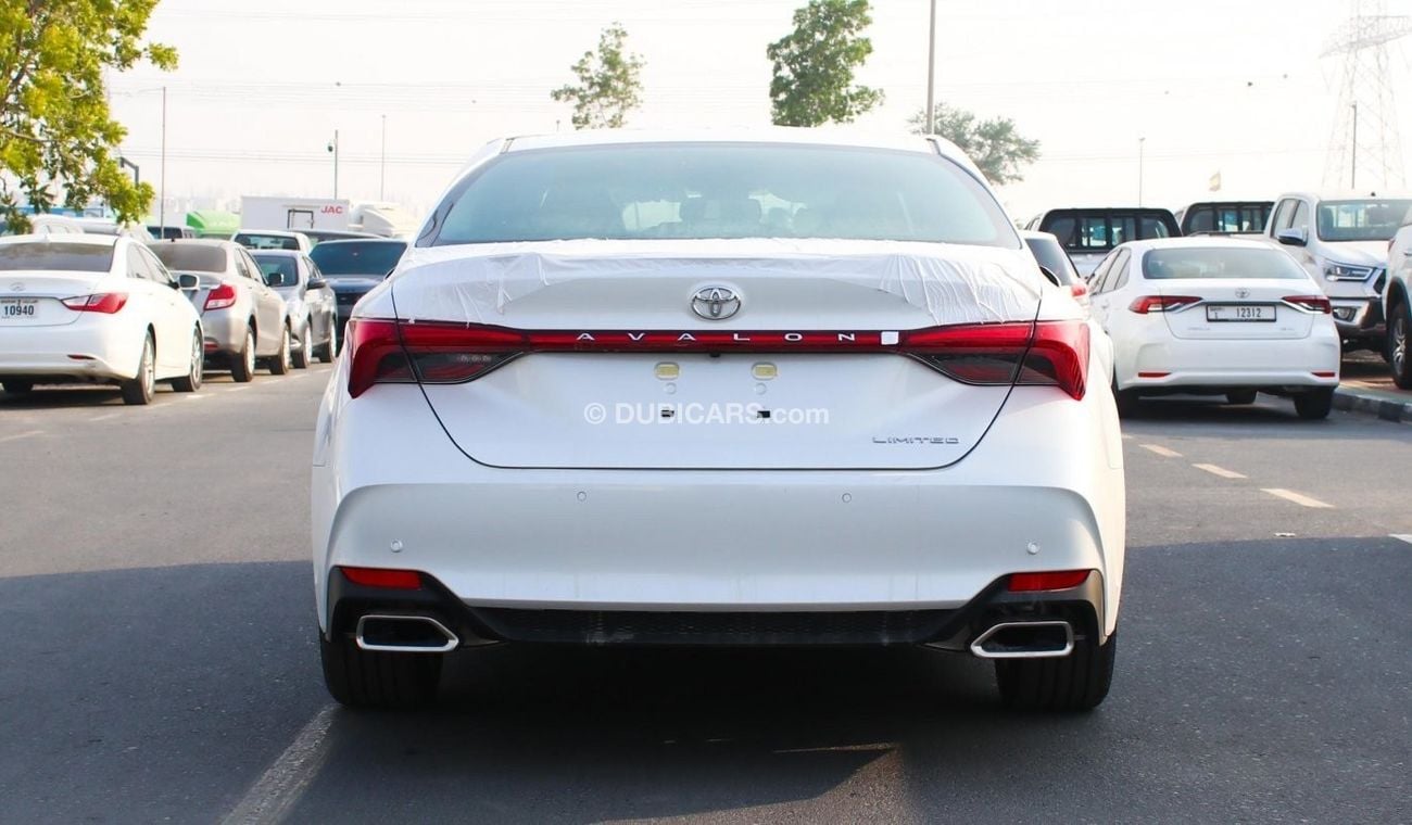 New Toyota Avalon LIMITED 2022 for sale in Dubai - 544323
