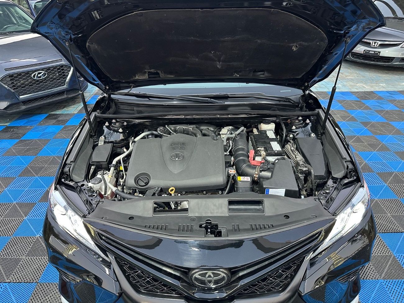 Used Toyota Camry ANNIVERSARY 3.5L full option 360 camera panoramic ...