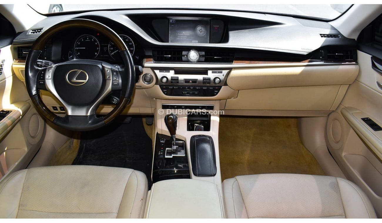 Used Lexus ES350 2014 for sale in Dubai - 641793