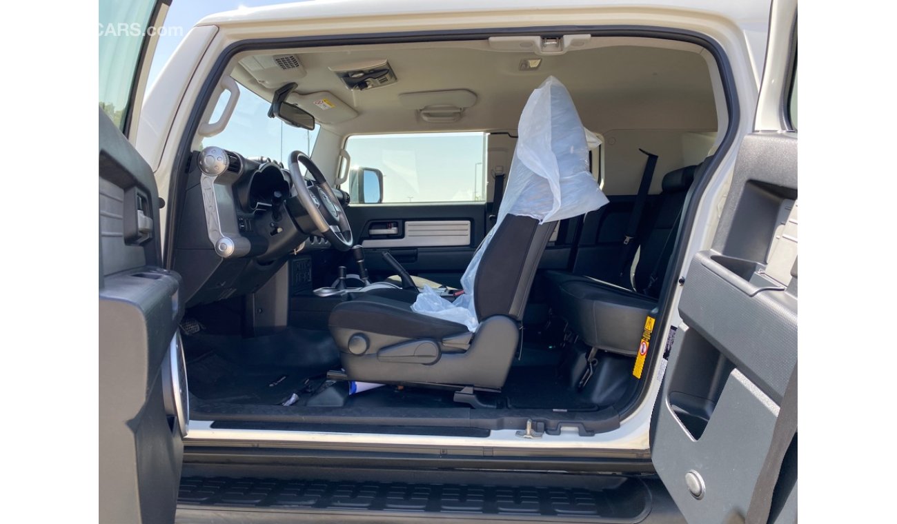 Used Toyota FJ Cruiser 2015 Ref#145 2015 for sale in Sharjah - 313051