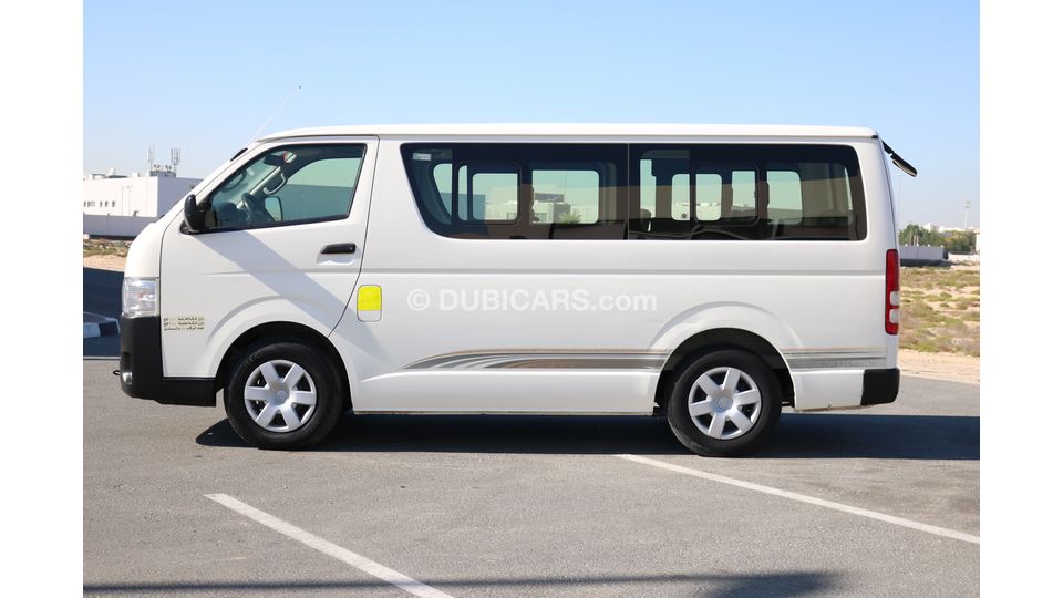 Used Toyota Hiace DIESEL 15 SEATER BUS 2015 for sale in Dubai - 201115