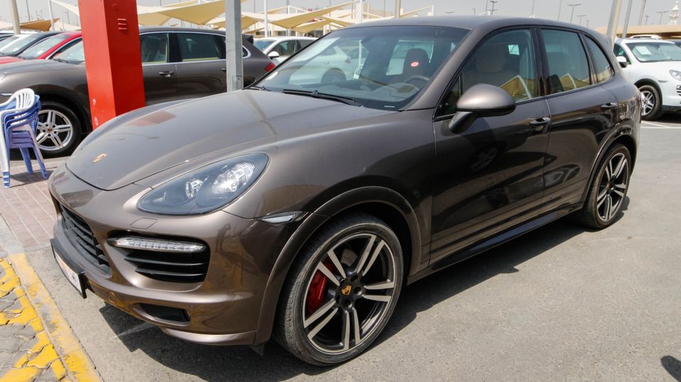 New Porsche Cayenne 2014 for sale in Dubai - 67980