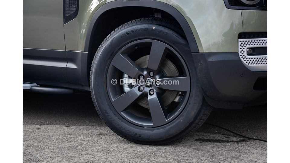 Used Land Rover Defender 110 Commercial RHD 2022 for sale in Dubai - 560179