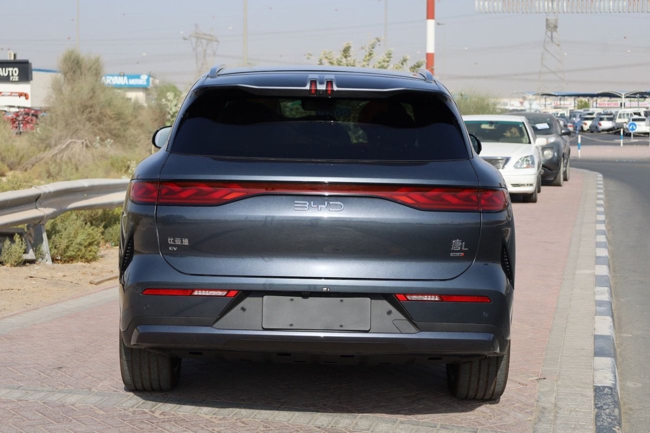 جديدة بي واي دي تانغ EV BYD TANG L EV 7 SEATER 670 KM MODEL 2025 2025 للبيع في دبي - 871027