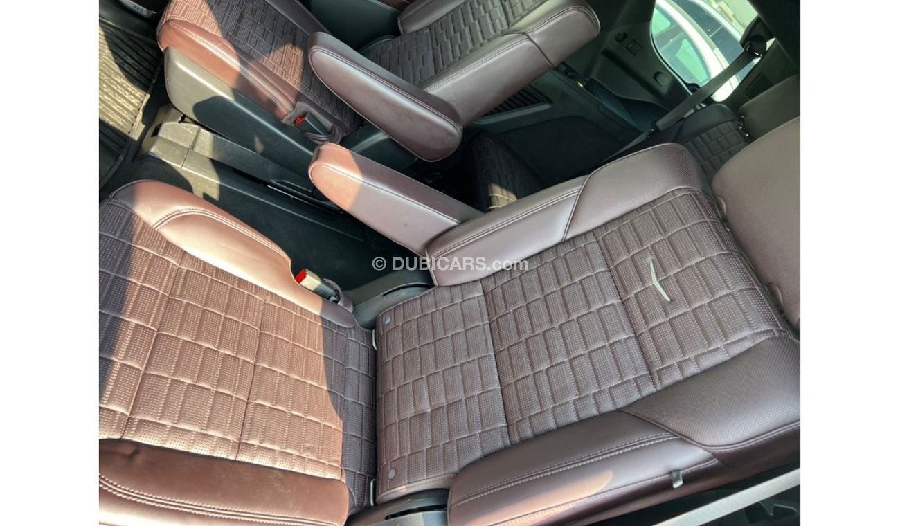 Used Cadillac Escalade 2021 for sale in Sharjah - 696319