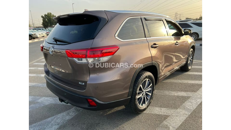Used 2017 Toyota Highlander XLE Full Option - Rare Brown Color 2017 for ...