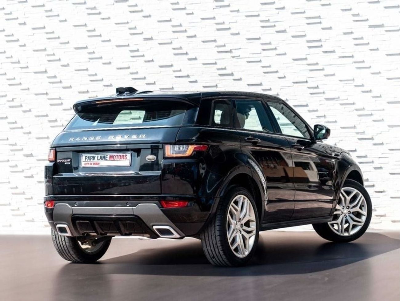 Used Land Rover Range Rover Evoque P250 R-Dynamic HSE 2.0L 2018 for ...