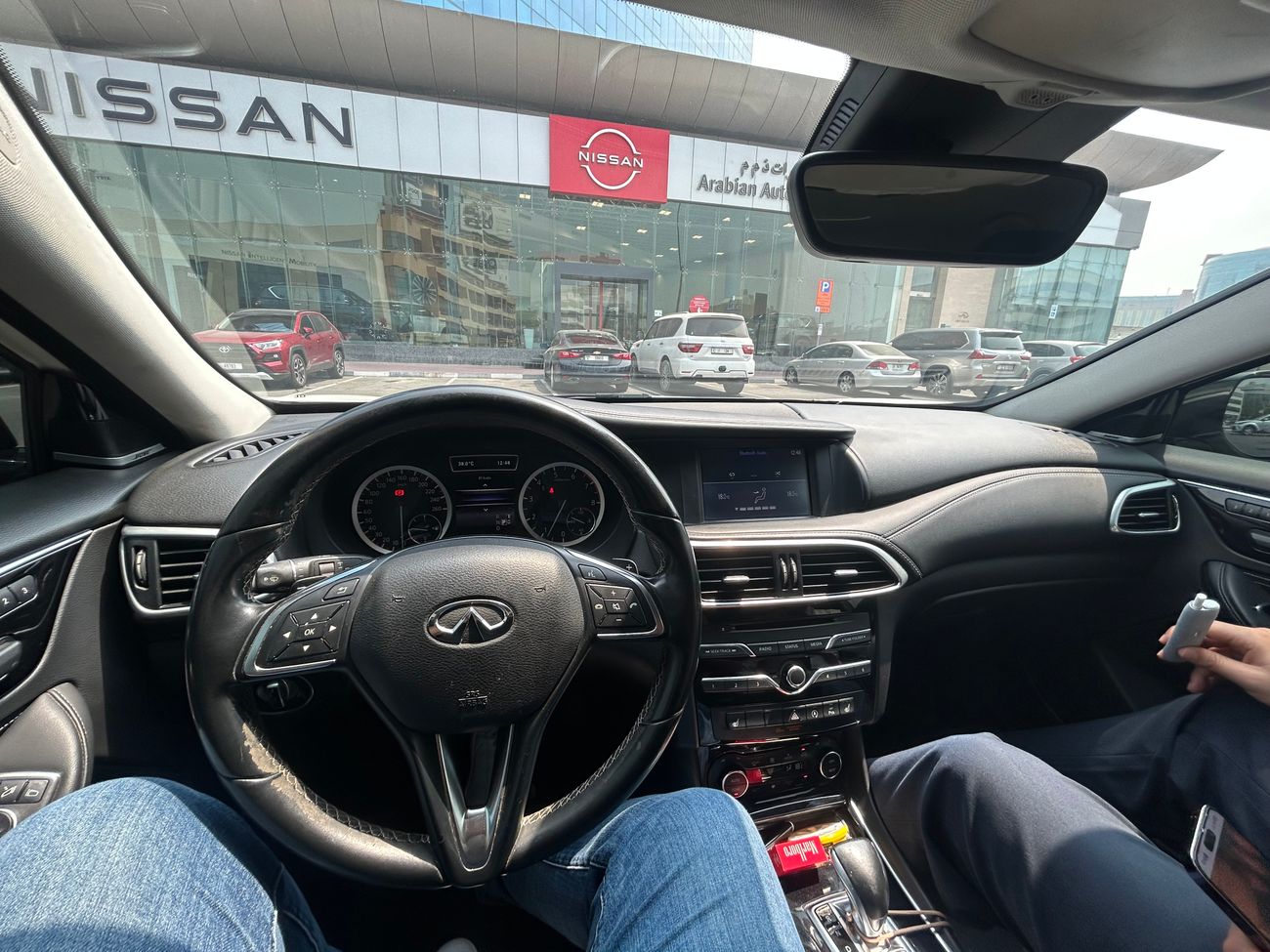 Used Infiniti QX30 2.0 Turbo 2018 for sale in Dubai - 658614