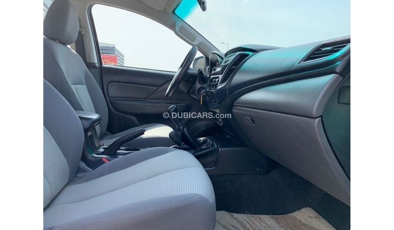 Used Mitsubishi L200 2016 4x4 Ref#612 2016 for sale in Sharjah - 558790