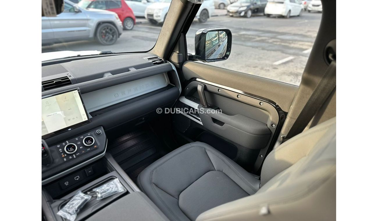 New LAND ROVER DEFENDER V6 2023 for sale in Dubai - 629644