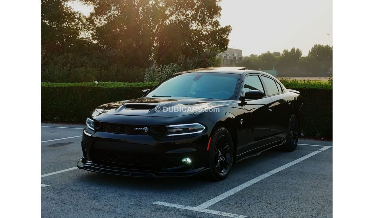 Used Dodge Charger SXT Plus 2020 for sale in Dubai - 653609