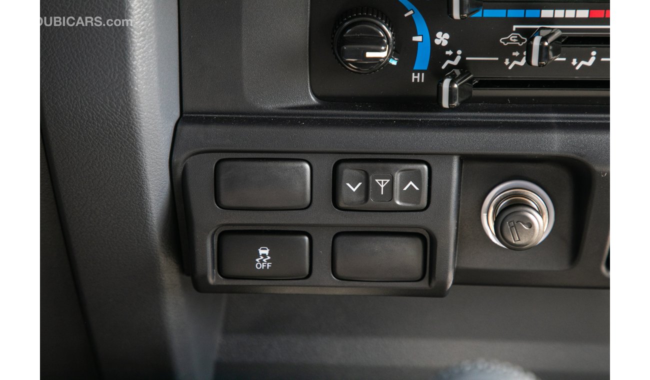 New Toyota Land Cruiser Pick Up GRJ79 4.0L V6 Double cabin with Winch ...