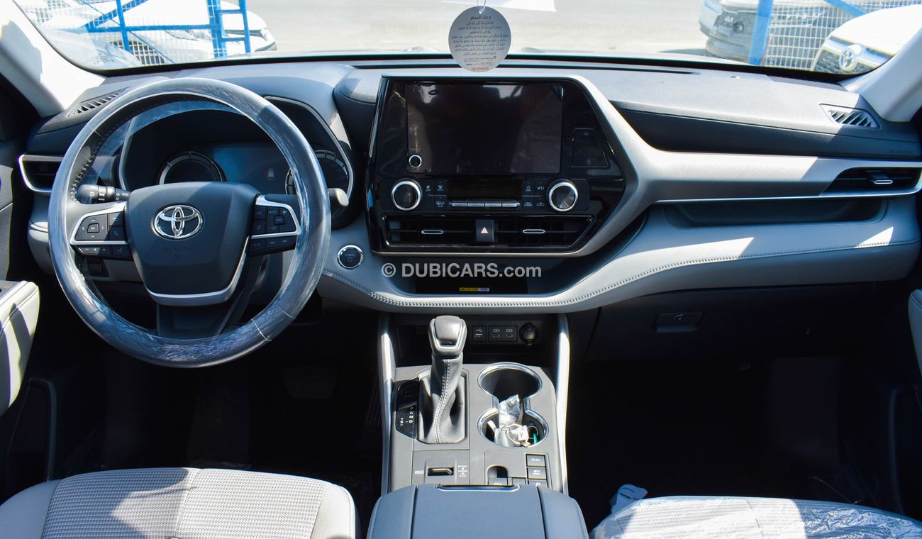New Toyota Highlander 2.5 L 2023 for sale in Dubai - 615065