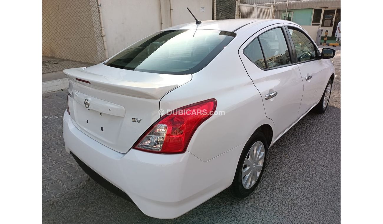 Used Nissan Versa 2018 for sale in Sharjah - 547952