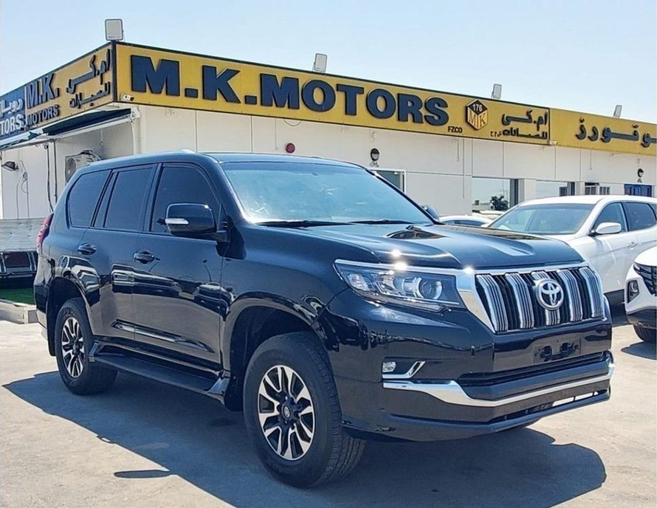 Used TOYOTA PRADO TXL ( V4 ) JEEP DIESEL 2019 for sale in Dubai - 731446