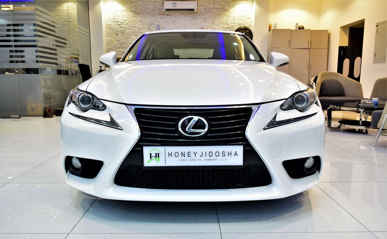 Used Lexus IS250 2015 for sale in Dubai - 155610