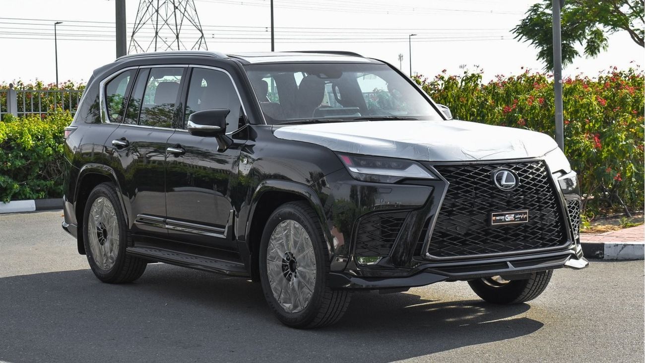 جديدة لكزس LX 600 F Sport 3.5L V6 5 Seater 2024 للبيع في دبي - 735355
