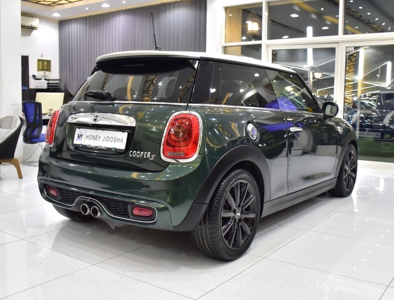 Used EXCELLENT DEAL for our Mini Cooper S ( 2018 Model ) in Green Color ...