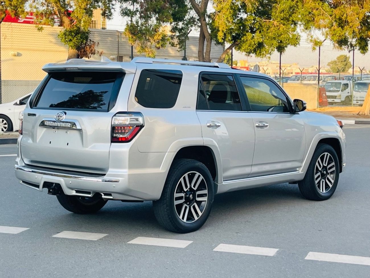 Used Toyota 4Runner Limited limited limited 2018 for sale in Dubai - 721472