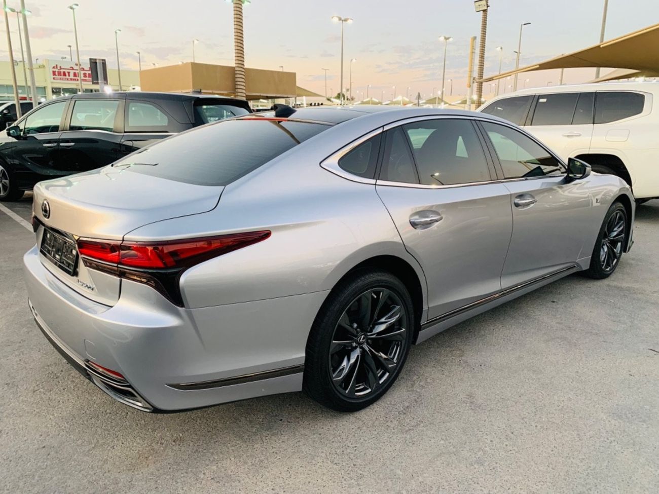 Used Lexus LS500 2022 for sale in Sharjah - 790750
