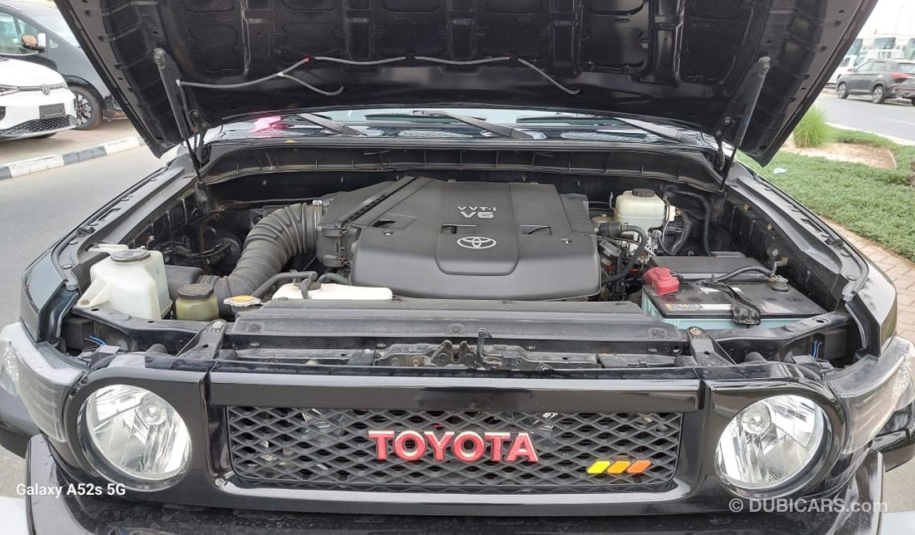 Used TOYOTA FJ CRUISER MODEL 2006 PETROL 4.0 ENGINE 1GRFE 2006 for sale ...