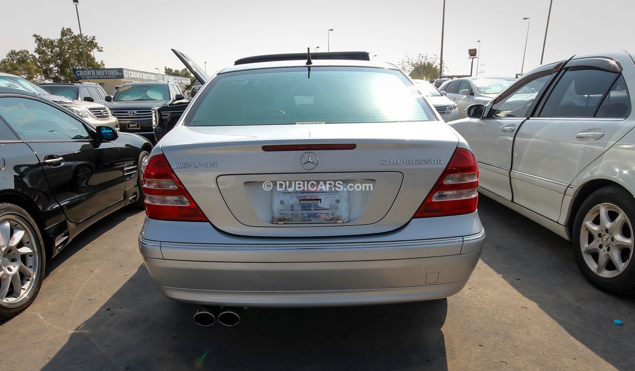 Used Mercedes-Benz C200 2005 for sale in Dubai - 34614