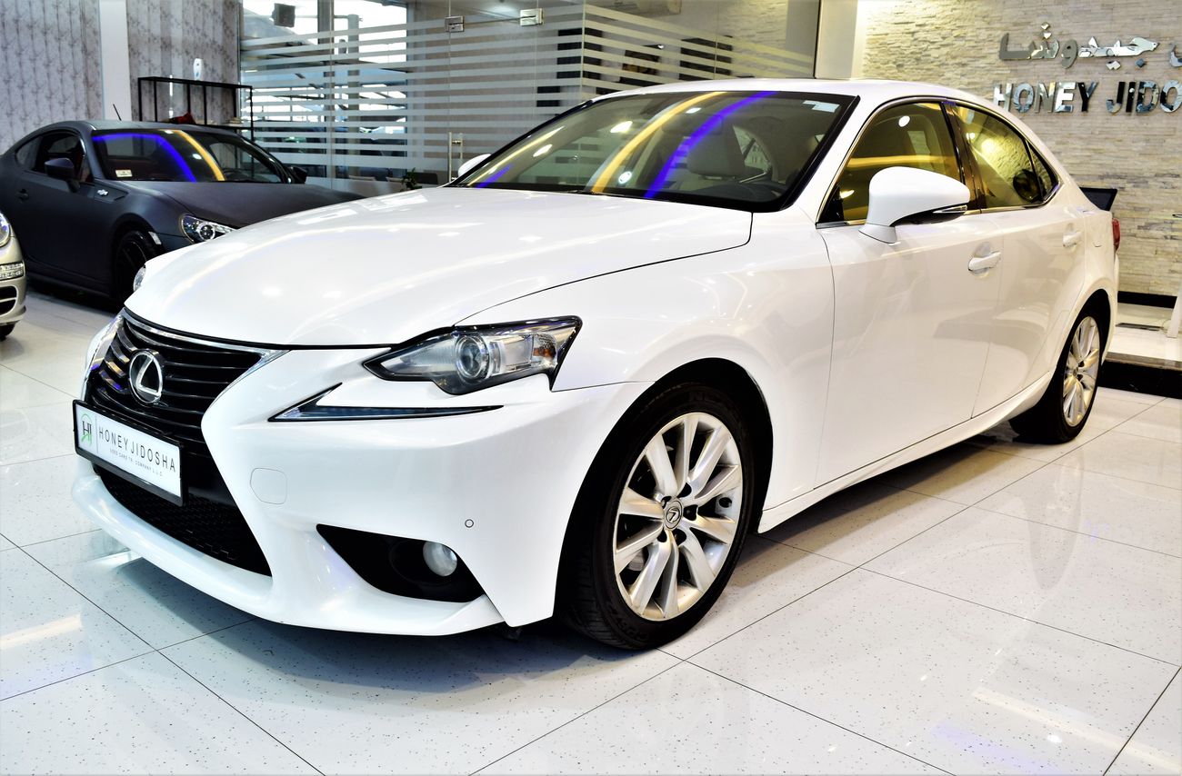 Used Lexus IS250 2015 for sale in Dubai - 155610