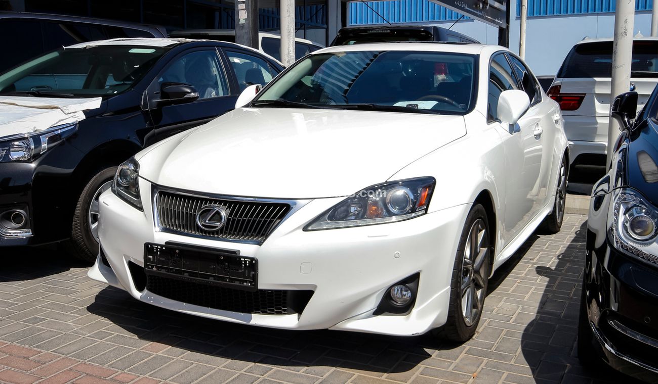 Used Lexus IS300 2013 for sale in Dubai - 53412