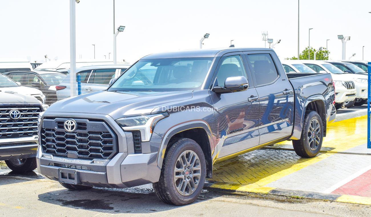 جديدة تويوتا تاندرا SR5 TRD 3.5L V6 2023 للبيع في دبي - 629154