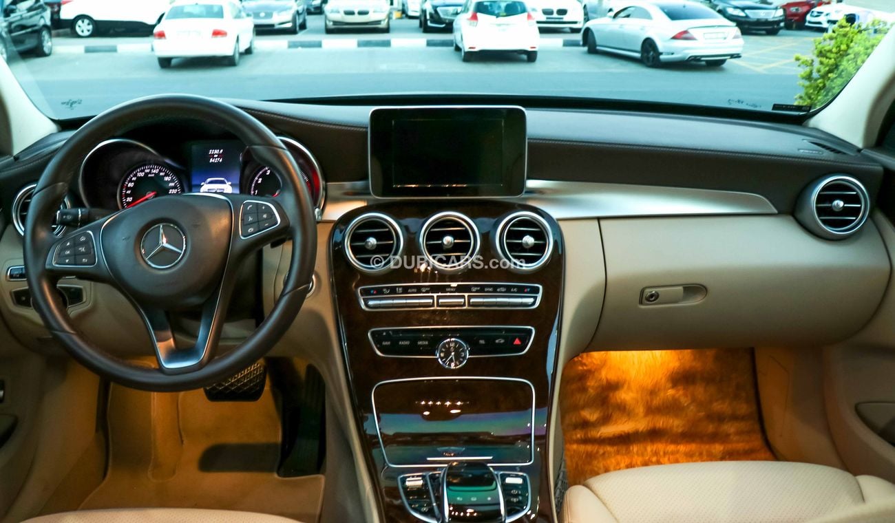 Used Mercedes-Benz C200 2016 for sale in Dubai - 278076
