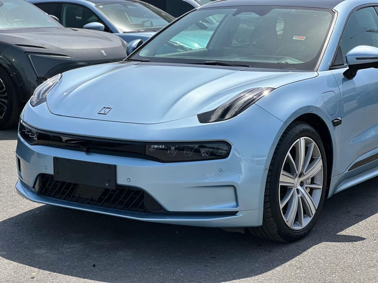 Used Zeekr 001 AWD 2023 for sale in Dubai - 838154